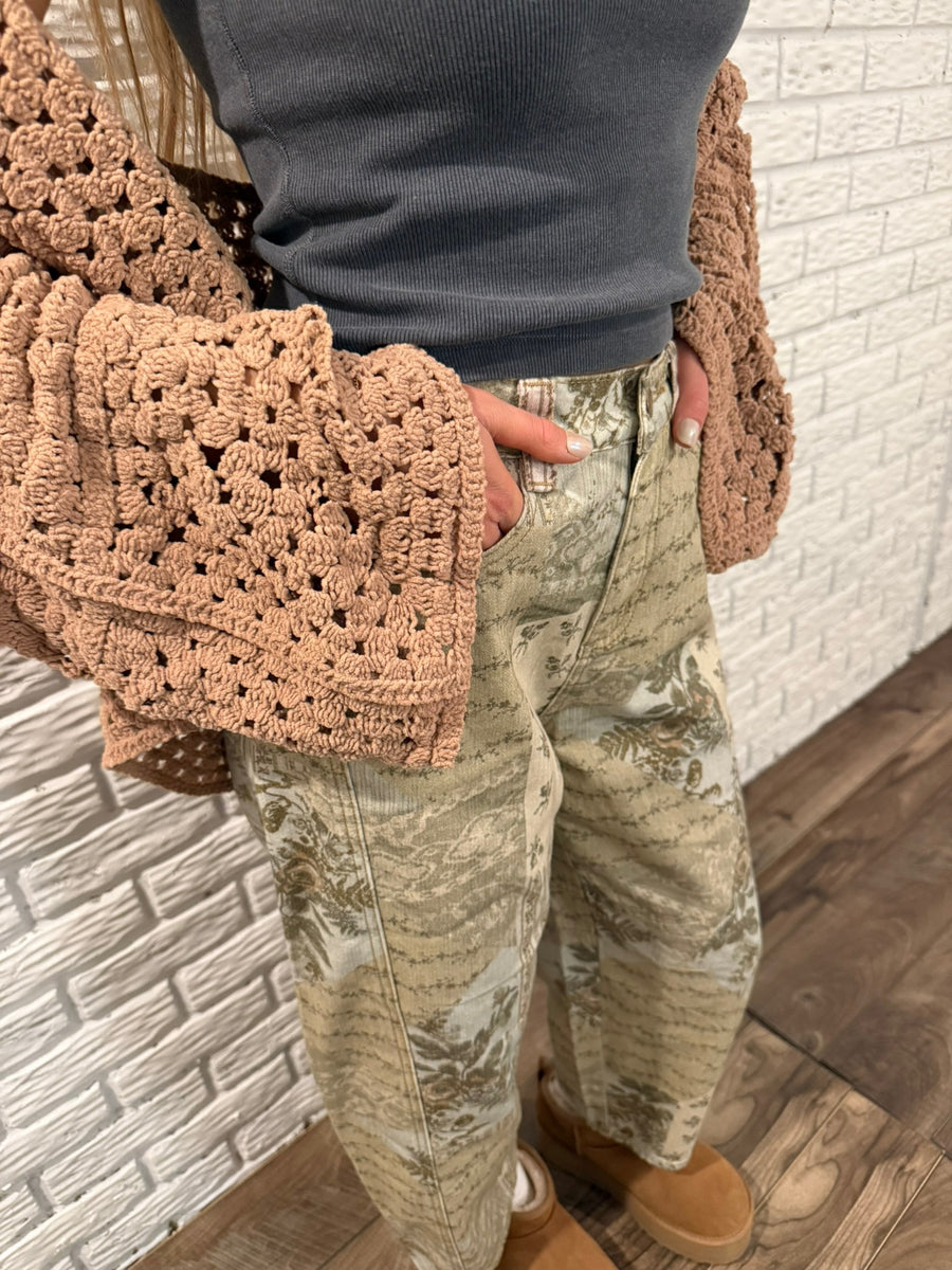 Tapestry Fields Pants – Attire Focus Boutique
